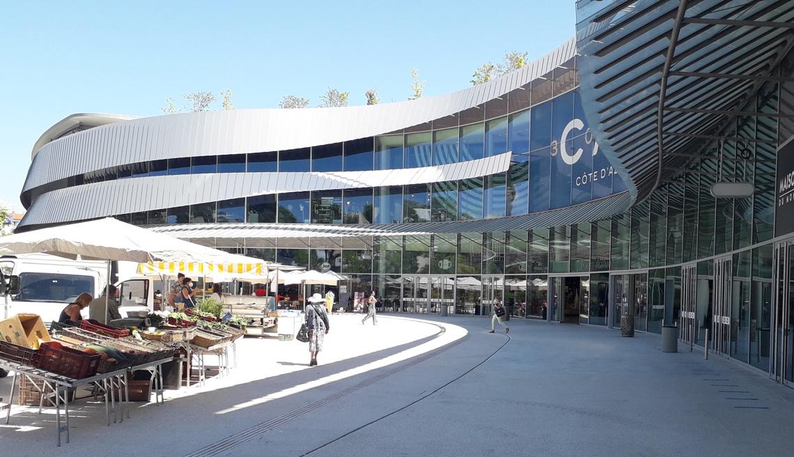 Centre commercial CAP 3000